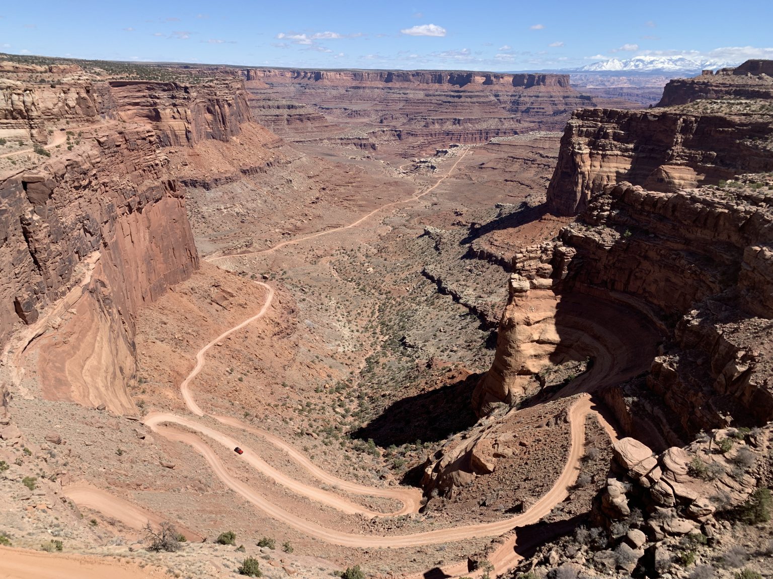 7 Must-See Places In & Around Moab, Utah