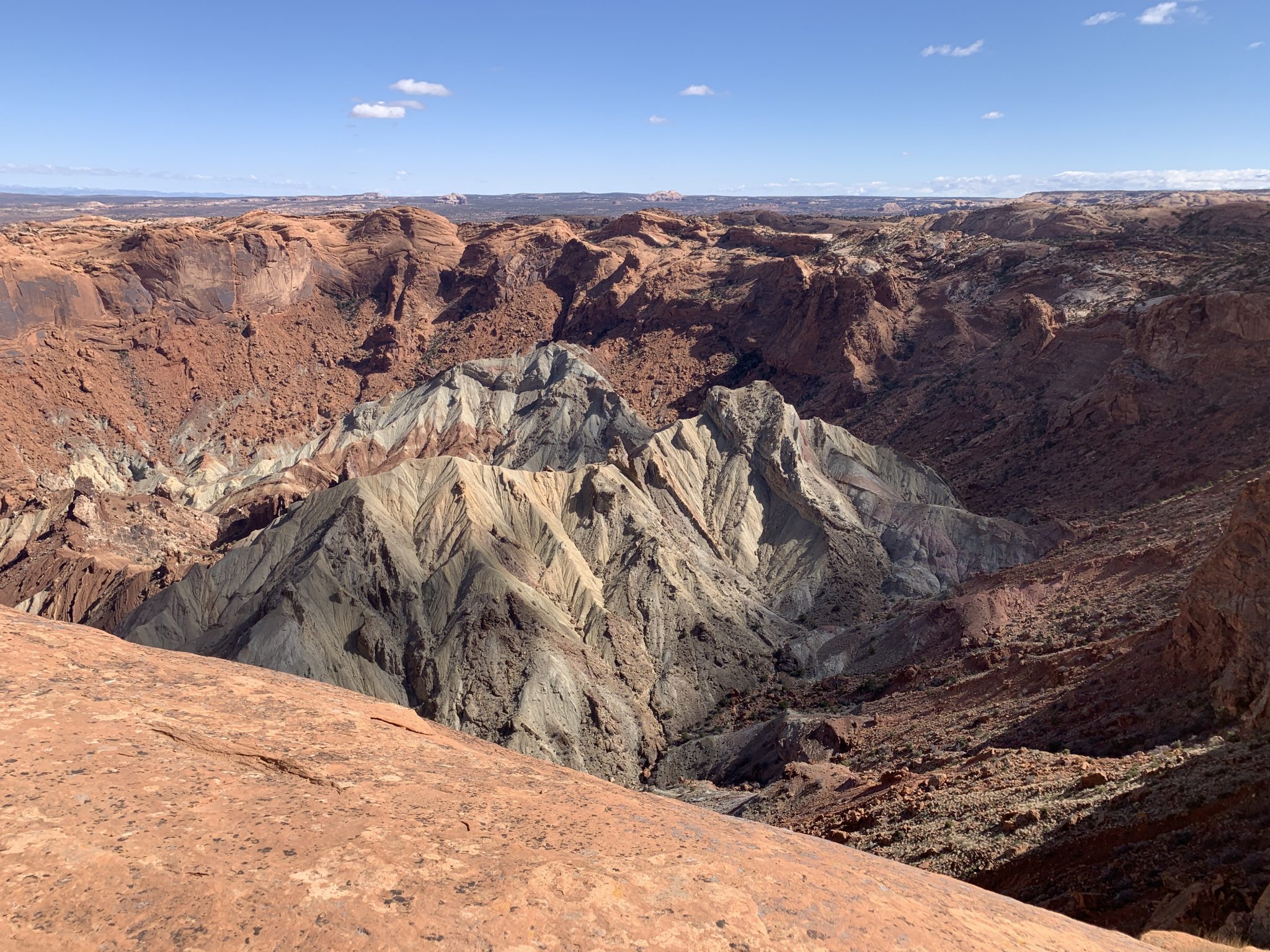 7 Must-See Places In & Around Moab, Utah